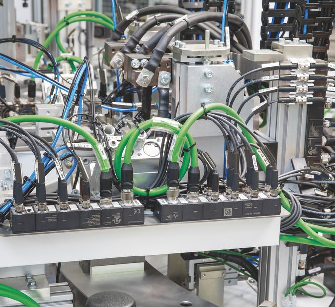 Automation with Murrelektronik | stay connected