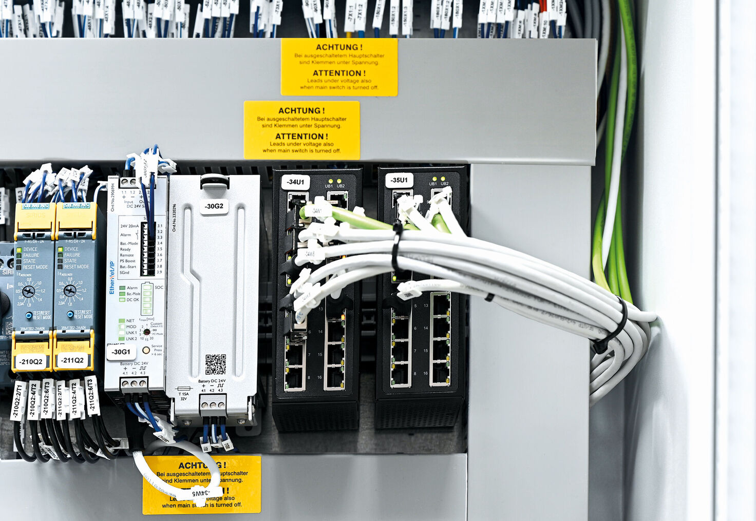 Murrelektronik’s unmanaged switches are standard in HandlingTech robot ...